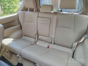 Zils Toyota Land Cruiser 2010 Rīga, ar dzinēja tilpumu 3.00 L un nobraukumu 230 tūkst. km par 18100 €, foto 27 vietnē AUTOMOTO.COM.LV