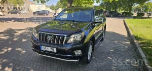 Zils Toyota Land Cruiser 2011 Rīga, ar dzinēja tilpumu 3.00 L un nobraukumu 260 tūkst. km par 19900 €, foto 3 vietnē AUTOMOTO.COM.LV