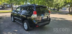 Zils Toyota Land Cruiser 2011 Rīga, ar dzinēja tilpumu 3.00 L un nobraukumu 260 tūkst. km par 19900 €, foto 5 vietnē AUTOMOTO.COM.LV