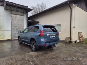 Синий Тойота Ленд Крузер 2023 в Таллин, объемом двигателя 2.80 л и пробегом 110 тыс. км за 52000 €, фото 6 на AUTOMOTO.COM.LV