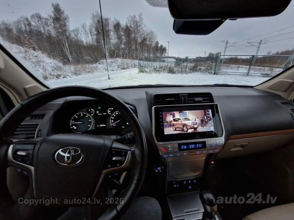 Синий Тойота Ленд Крузер 2018 в Таллин, объемом двигателя 2.80 л и пробегом 154 тыс. км за 41500 €, фото 7 на AUTOMOTO.COM.LV