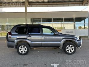 Zils Toyota Land Cruiser 2004 Valka, ar dzinēja tilpumu 3.00 L un nobraukumu 0 tūkst. km par 6500 €, foto 4 vietnē AUTOMOTO.COM.LV