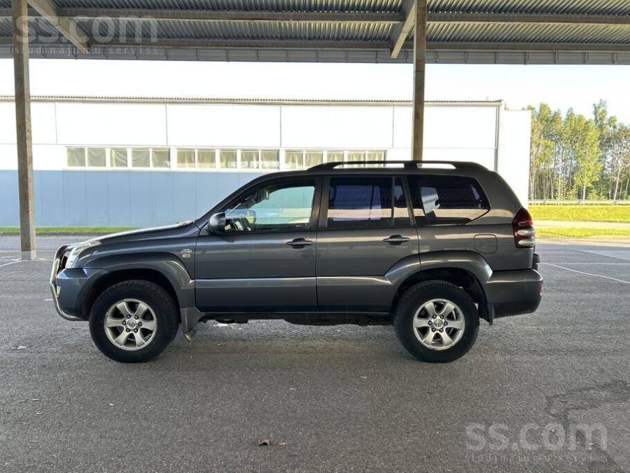 Zils Toyota Land Cruiser 2004 Valka, ar dzinēja tilpumu 3.00 L un nobraukumu 0 tūkst. km par 6500 €, foto 8 vietnē AUTOMOTO.COM.LV