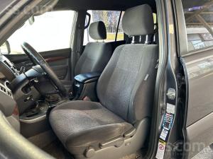 Zils Toyota Land Cruiser 2004 Valka, ar dzinēja tilpumu 3.00 L un nobraukumu 0 tūkst. km par 6500 €, foto 9 vietnē AUTOMOTO.COM.LV