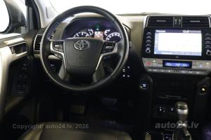 Zils Toyota Land Cruiser 2021 Tallina, ar dzinēja tilpumu 2.76 L un nobraukumu 64 tūkst. km par 52900 €, foto 9 vietnē AUTOMOTO.COM.LV