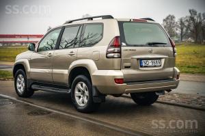 Brūns Toyota Land Cruiser 2005 Rīga, ar dzinēja tilpumu 3.00 L un nobraukumu 0 tūkst. km par 7990 €, foto 7 vietnē AUTOMOTO.COM.LV