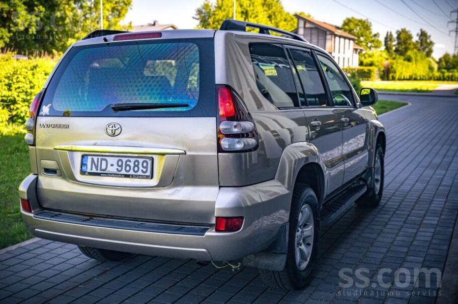 Brūns Toyota Land Cruiser 2005 Rīga, ar dzinēja tilpumu 3.00 L un nobraukumu 0 tūkst. km par 6990 €, foto 5 vietnē AUTOMOTO.COM.LV
