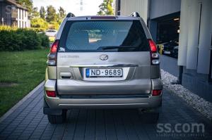 Brūns Toyota Land Cruiser 2005 Rīga, ar dzinēja tilpumu 3.00 L un nobraukumu 0 tūkst. km par 6990 €, foto 6 vietnē AUTOMOTO.COM.LV