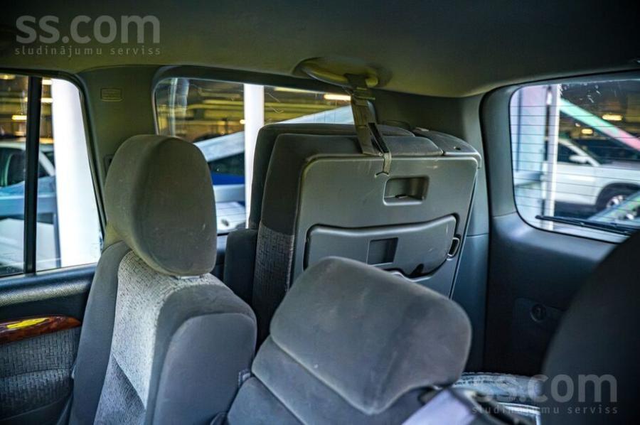 Brūns Toyota Land Cruiser 2005 Rīga, ar dzinēja tilpumu 3.00 L un nobraukumu 0 tūkst. km par 6990 €, foto 12 vietnē AUTOMOTO.COM.LV