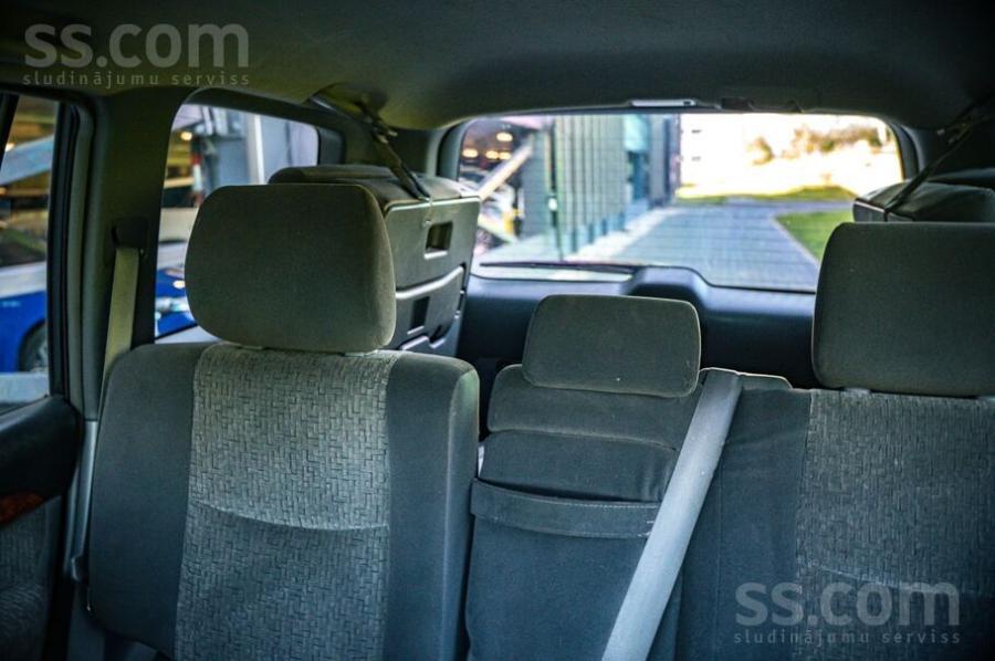 Brūns Toyota Land Cruiser 2005 Rīga, ar dzinēja tilpumu 3.00 L un nobraukumu 0 tūkst. km par 6990 €, foto 20 vietnē AUTOMOTO.COM.LV