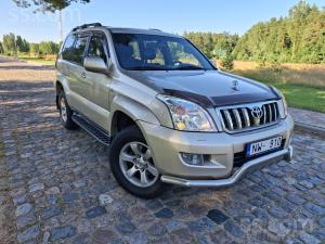Brown Toyota Land Cruiser 2005 in Valmiera, with an engine capacity of 3.00 L and mileage of 337 thousand km for 12850 €, photo 3 on AUTOMOTO.COM.LV