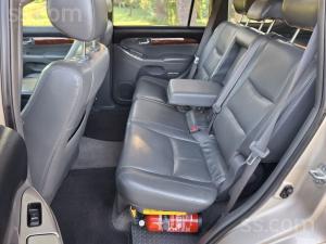 Brown Toyota Land Cruiser 2005 in Valmiera, with an engine capacity of 3.00 L and mileage of 337 thousand km for 12850 €, photo 11 on AUTOMOTO.COM.LV
