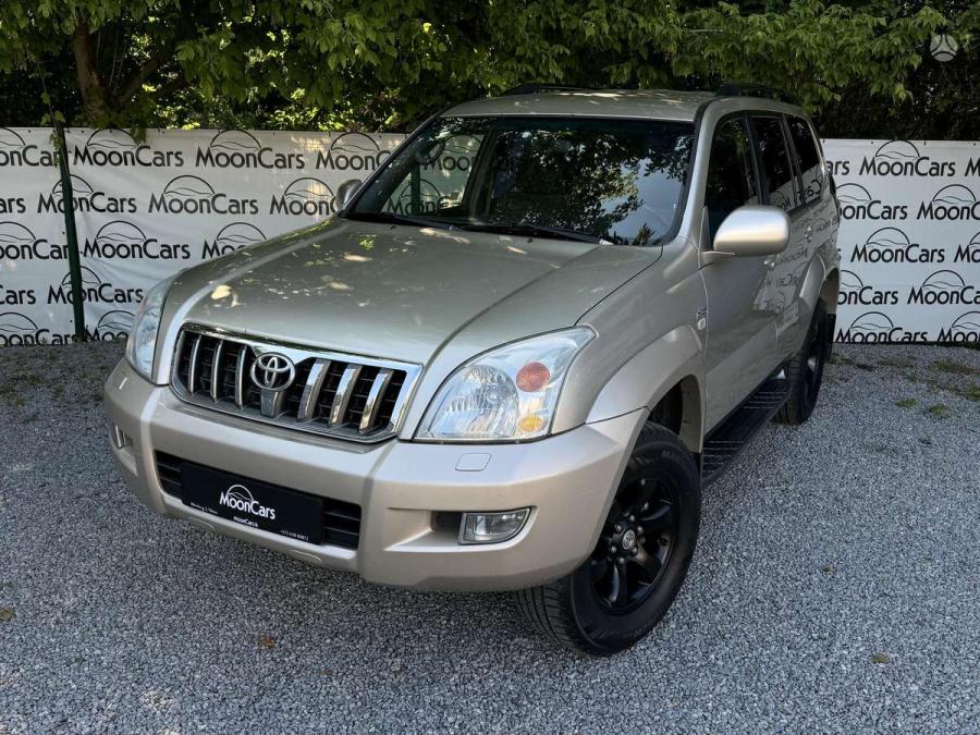 Brūns Toyota Land Cruiser 2006 Viļņa, ar dzinēja tilpumu 2.98 L un nobraukumu 260 tūkst. km par 8800 €, foto 3 vietnē AUTOMOTO.COM.LV