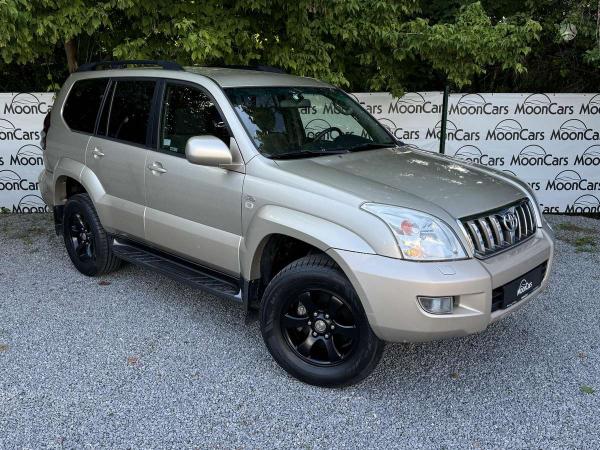 Brūns Toyota Land Cruiser 2006 Viļņa, ar dzinēja tilpumu 2.98 L un nobraukumu 260 tūkst. km par 8800 €, foto 3 vietnē AUTOMOTO.COM.LV