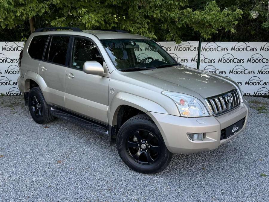 Brūns Toyota Land Cruiser 2006 Viļņa, ar dzinēja tilpumu 2.98 L un nobraukumu 260 tūkst. km par 8800 €, foto 4 vietnē AUTOMOTO.COM.LV