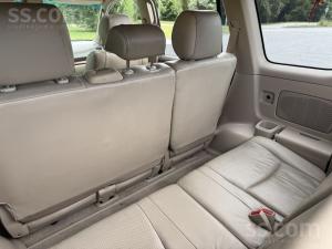 Brown Toyota Land Cruiser 2007 in Riga, with an engine capacity of 3.00 L and mileage of 0 thousand km for 9990 €, photo 16 on AUTOMOTO.COM.LV