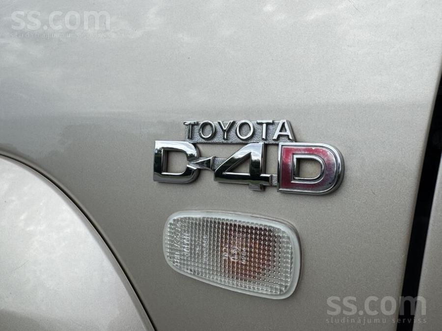 Brown Toyota Land Cruiser 2007 in Riga, with an engine capacity of 3.00 L and mileage of 0 thousand km for 9990 €, photo 30 on AUTOMOTO.COM.LV