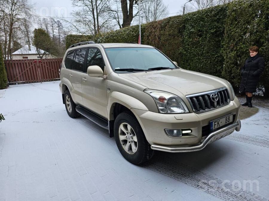 Brūns Toyota Land Cruiser 2007 Rīga, ar dzinēja tilpumu 3.00 L un nobraukumu 200 tūkst. km par 12500 €, foto 6 vietnē AUTOMOTO.COM.LV