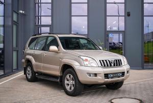 Brown Toyota Land Cruiser 2009 in Kaunas, with an engine capacity of 2.98 L and mileage of 196 thousand km for 14450 €, photo  on AUTOMOTO.COM.LV