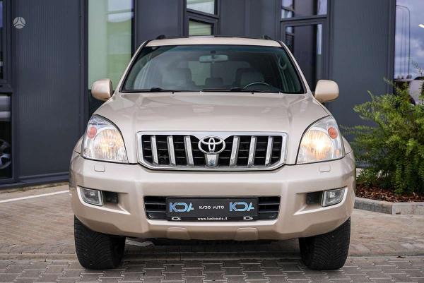 Brūns Toyota Land Cruiser 2009 Kauņa, ar dzinēja tilpumu 2.98 L un nobraukumu 196 tūkst. km par 14450 €, foto 3 vietnē AUTOMOTO.COM.LV