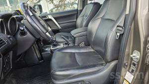 Brūns Toyota Land Cruiser 2014 Rēzekne, ar dzinēja tilpumu 3.00 L un nobraukumu 168 tūkst. km par 27999 €, foto 11 vietnē AUTOMOTO.COM.LV