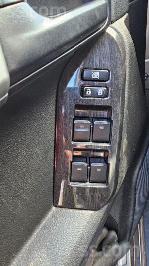 Brūns Toyota Land Cruiser 2014 Rēzekne, ar dzinēja tilpumu 3.00 L un nobraukumu 168 tūkst. km par 27999 €, foto 14 vietnē AUTOMOTO.COM.LV