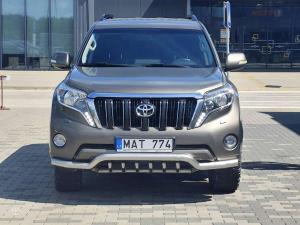 Brown Toyota Land Cruiser 2015 in Siauliai, with an engine capacity of 3.00 L and mileage of 255 thousand km for 23500 €, photo 3 on AUTOMOTO.COM.LV