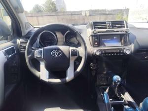 Brown Toyota Land Cruiser 2015 in Siauliai, with an engine capacity of 3.00 L and mileage of 255 thousand km for 23500 €, photo 11 on AUTOMOTO.COM.LV