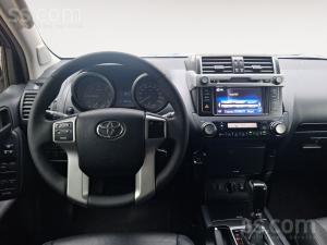 Brūns Toyota Land Cruiser 2015 Rīga, ar dzinēja tilpumu 2.80 L un nobraukumu 199 tūkst. km par 32500 €, foto 15 vietnē AUTOMOTO.COM.LV