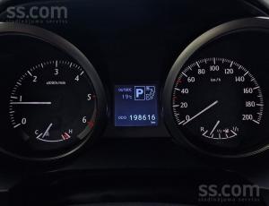 Brūns Toyota Land Cruiser 2015 Rīga, ar dzinēja tilpumu 2.80 L un nobraukumu 199 tūkst. km par 32500 €, foto 18 vietnē AUTOMOTO.COM.LV