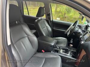 Brown Toyota Land Cruiser 2016 in Polva, with an engine capacity of 2.80 L and mileage of 84 thousand km for 39900 €, photo 18 on AUTOMOTO.COM.LV