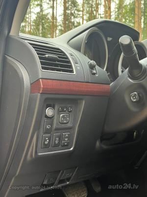 Brown Toyota Land Cruiser 2016 in Polva, with an engine capacity of 2.80 L and mileage of 84 thousand km for 39900 €, photo 21 on AUTOMOTO.COM.LV