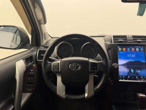 Brūns Toyota Land Cruiser 2016 Panevēža, ar dzinēja tilpumu 2.76 L un nobraukumu 156 tūkst. km par 29900 €, foto 21 vietnē AUTOMOTO.COM.LV