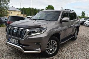 Brūns Toyota Land Cruiser 2018 Kuldīga, ar dzinēja tilpumu 2.80 L un nobraukumu 0 tūkst. km par 39550 €, foto  vietnē AUTOMOTO.COM.LV