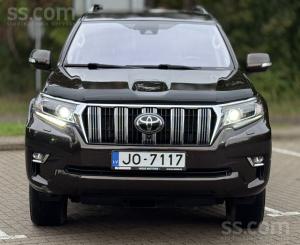 Brūns Toyota Land Cruiser 2018 Jūrmala, ar dzinēja tilpumu 2.80 L un nobraukumu 0 tūkst. km par 39900 €, foto 6 vietnē AUTOMOTO.COM.LV