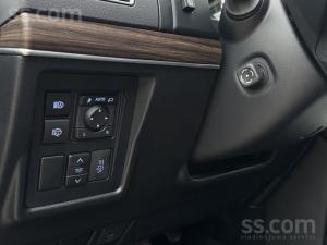 Brūns Toyota Land Cruiser 2018 Jūrmala, ar dzinēja tilpumu 2.80 L un nobraukumu 0 tūkst. km par 39900 €, foto 33 vietnē AUTOMOTO.COM.LV