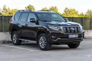 Brūns Toyota Land Cruiser 2021 Viļņa, ar dzinēja tilpumu 2.76 L un nobraukumu 78 tūkst. km par 49000 €, foto 5 vietnē AUTOMOTO.COM.LV