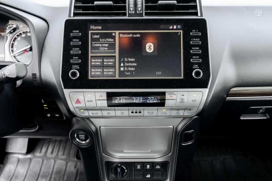 Brūns Toyota Land Cruiser 2021 Viļņa, ar dzinēja tilpumu 2.76 L un nobraukumu 78 tūkst. km par 49000 €, foto 32 vietnē AUTOMOTO.COM.LV