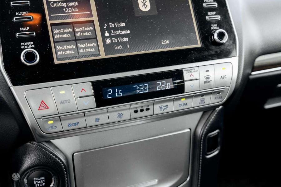Brūns Toyota Land Cruiser 2021 Viļņa, ar dzinēja tilpumu 2.76 L un nobraukumu 78 tūkst. km par 49000 €, foto 38 vietnē AUTOMOTO.COM.LV