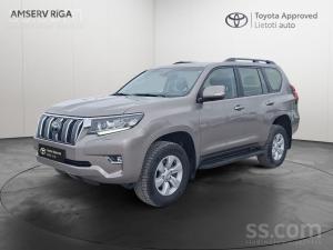 Brown Toyota Land Cruiser 2023 in Riga, with an engine capacity of 2.80 L and mileage of 69 thousand km for 49900 €, photo  on AUTOMOTO.COM.LV