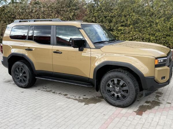 Brown Toyota Land Cruiser 2024 in Jekabpils, with an engine capacity of 2.80 L and mileage of 15 thousand km for 75500 €, photo 1 on AUTOMOTO.COM.LV
