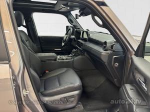 Brūns Toyota Land Cruiser 2026 Tartu, ar dzinēja tilpumu 2.80 L un nobraukumu 16 tūkst. km par 91900 €, foto 7 vietnē AUTOMOTO.COM.LV