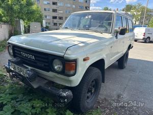 Toyota Land Cruiser 1983 in Tallinn, with an engine capacity of 4.00 L and mileage of 0 thousand km for 12000 €, photo 10 on AUTOMOTO.COM.LV