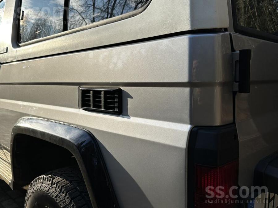 Toyota Land Cruiser 1992 Rēzekne, ar dzinēja tilpumu 2.50 L un nobraukumu 380 tūkst. km par 15000 €, foto 24 vietnē AUTOMOTO.COM.LV