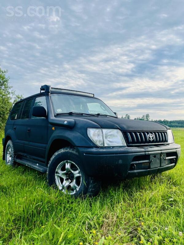 Toyota Land Cruiser 1997 in Jelgava, with an engine capacity of 3.00 L and mileage of 399 thousand km for 3800 €, photo 1 on AUTOMOTO.COM.LV