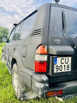 Тойота Ленд Крузер 1997 в Елгава, объемом двигателя 3.00 л и пробегом 399 тыс. км за 3800 €, фото 5 на AUTOMOTO.COM.LV