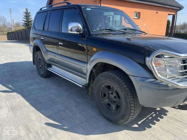 Toyota Land Cruiser 1998 Marijampole, ar dzinēja tilpumu 3.00 L un nobraukumu 268 tūkst. km par 7000 €, foto 4 vietnē AUTOMOTO.COM.LV