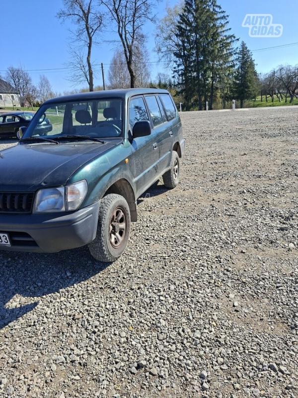 Toyota Land Cruiser 1999 in Vilnius, with an engine capacity of 3.00 L and mileage of 323 thousand km for 3400 €, photo 4 on AUTOMOTO.COM.LV