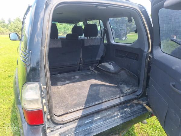 Toyota Land Cruiser 2001 in Trakai, with an engine capacity of 3.00 L and mileage of 312 thousand km for 2950 €, photo 7 on AUTOMOTO.COM.LV