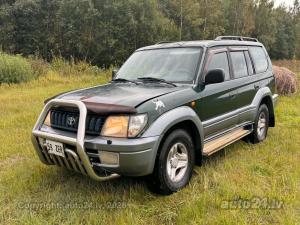 Toyota Land Cruiser 2001 Pērnava, ar dzinēja tilpumu 3.00 L un nobraukumu 517 tūkst. km par 2900 €, foto 3 vietnē AUTOMOTO.COM.LV